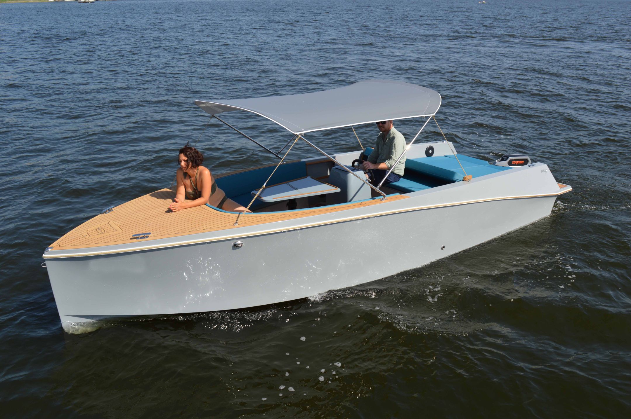 PureVolt Yachts - Elektroboot kaufen, elektrisches Motorboot, Eboot, E-Boot